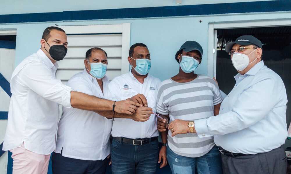 Ministerio de la Vivienda y Edificaciones entrega 24 viviendas a ... Ministerio de la Vivienda y Edificaciones entrega 24 viviendas a ...